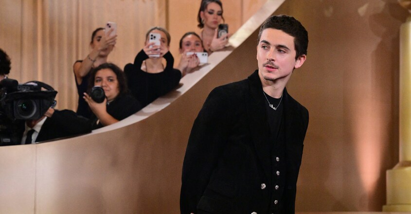 ‘One Battle After Another’, 'Adolescence' sweep Golden Globes | Live ...