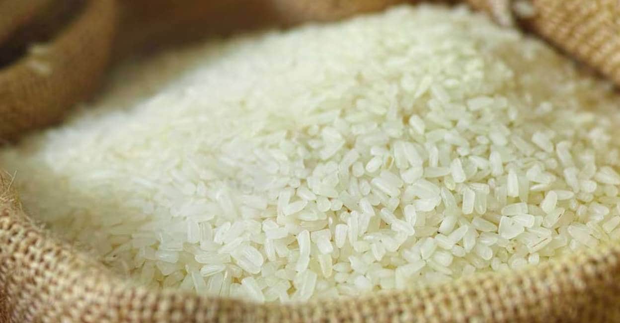 Massive rice scam: Black marketeers siphon off 4,300 tonne of ration ...