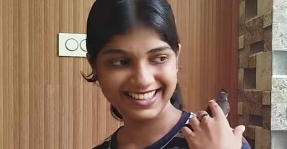 Tina and Peeku: The strange friendship of a girl and bulbul evokes ...