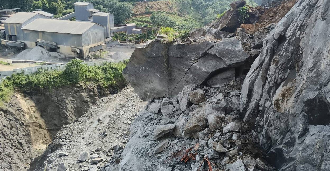 2 deaths & 30-hour risky mission after Pathanamthitta quarry collapse ...