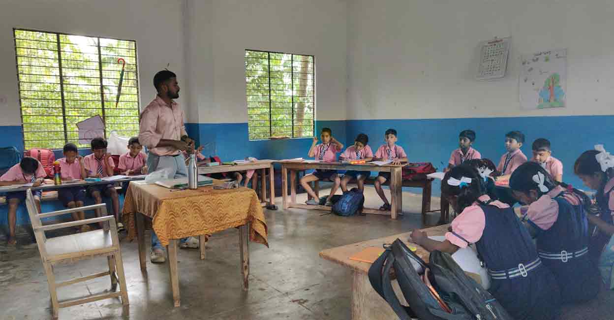 Malayalam movie ‘Sthaanarthi Sreekuttan’ sparks classroom seating ...