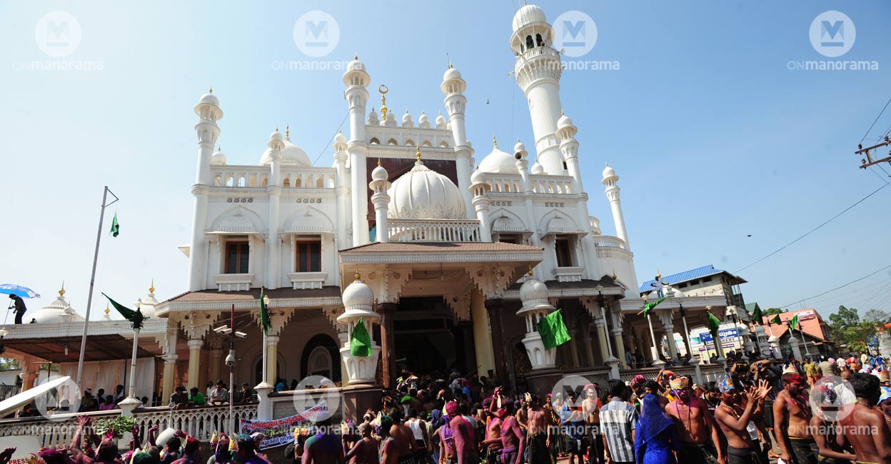 Gods on road may block Erumeli skywalk project | Kerala News ...