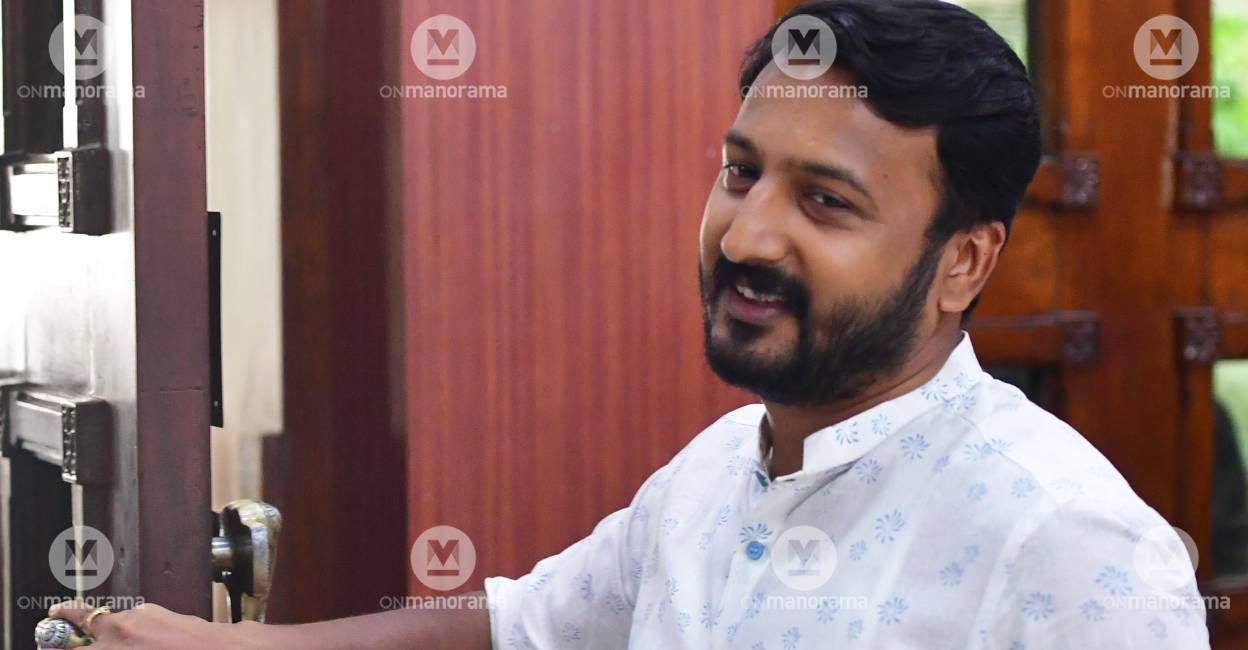 Rape case: Rahul Mamkoottathil files anticipatory bail plea | Onmanorama