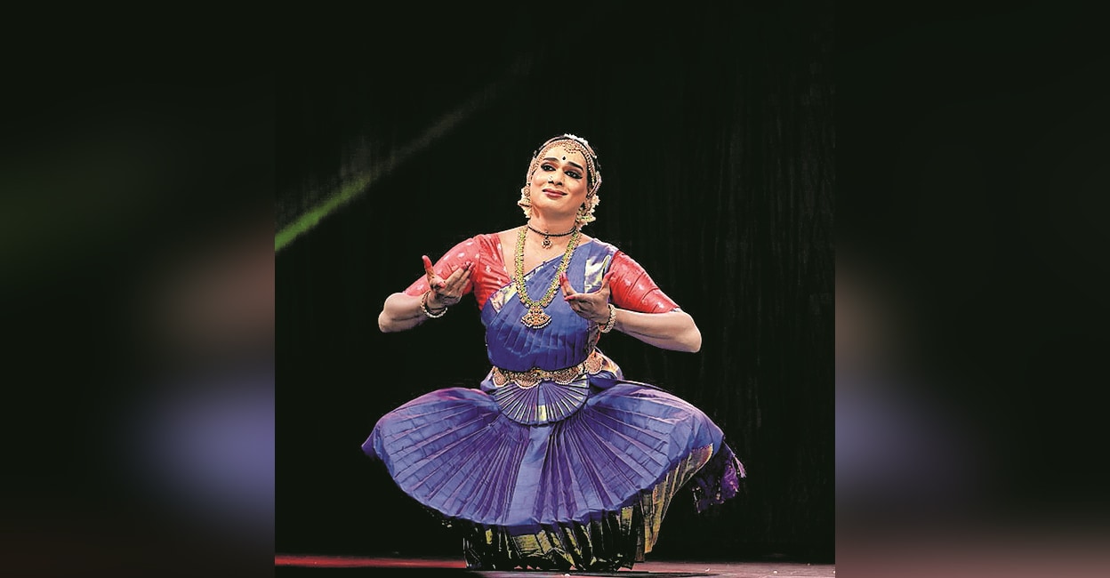 Tanvi Suresh shines as first transgender artist at Tribhangi dance ...