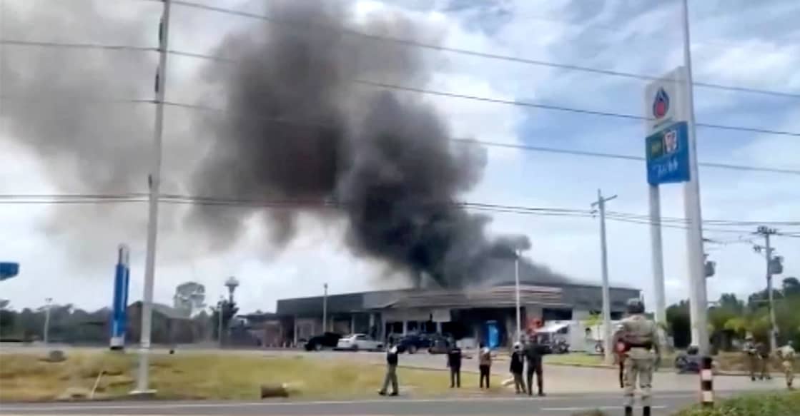 Thai F-16 jet bombs targets in Cambodia amid border clashes | World news | Onmanorama