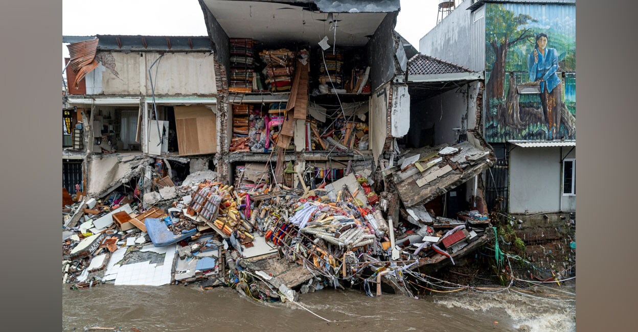 At least 14 dead, 2 missing as floods hit Bali; 500 evacuated | World ...