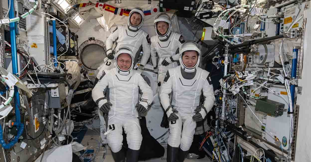 NASA astronauts begin medical evacuation from International Space ...