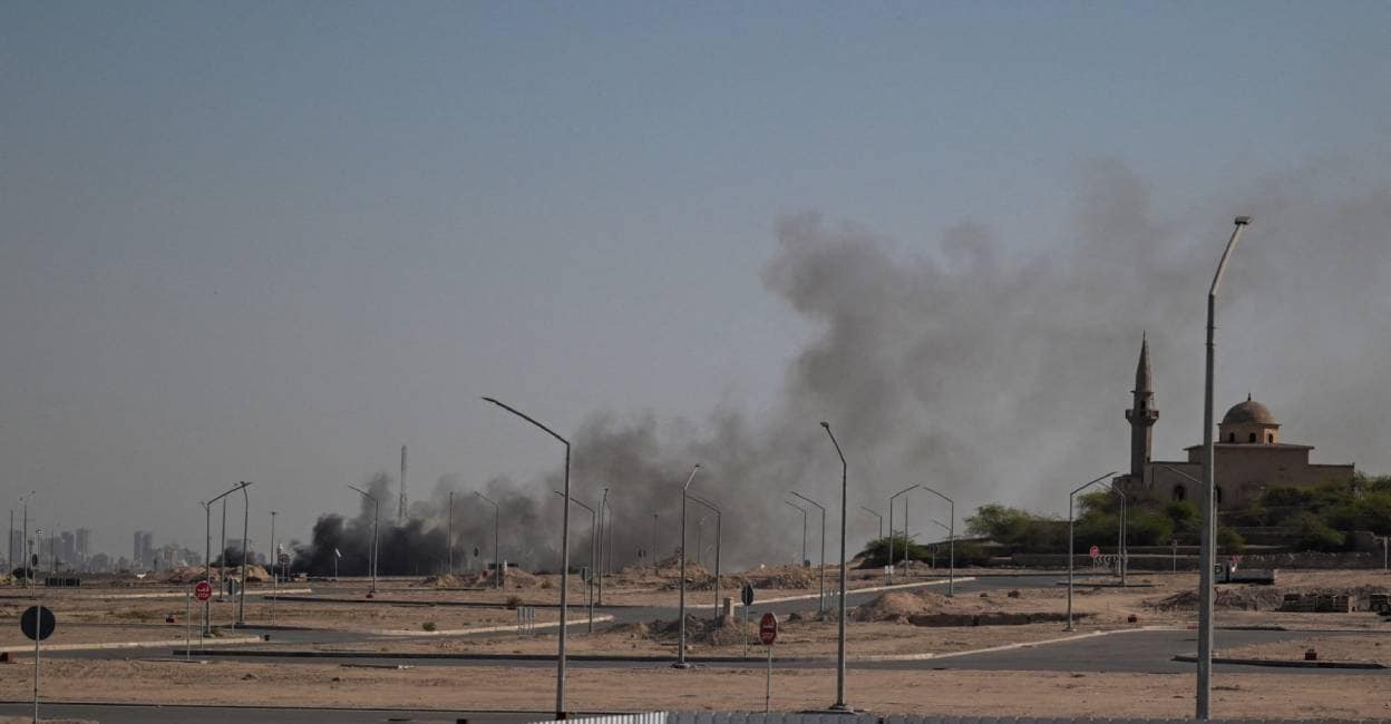 Kuwait, Qatar, Saudi Arabia targeted as Iran expands strikes in Gulf ...