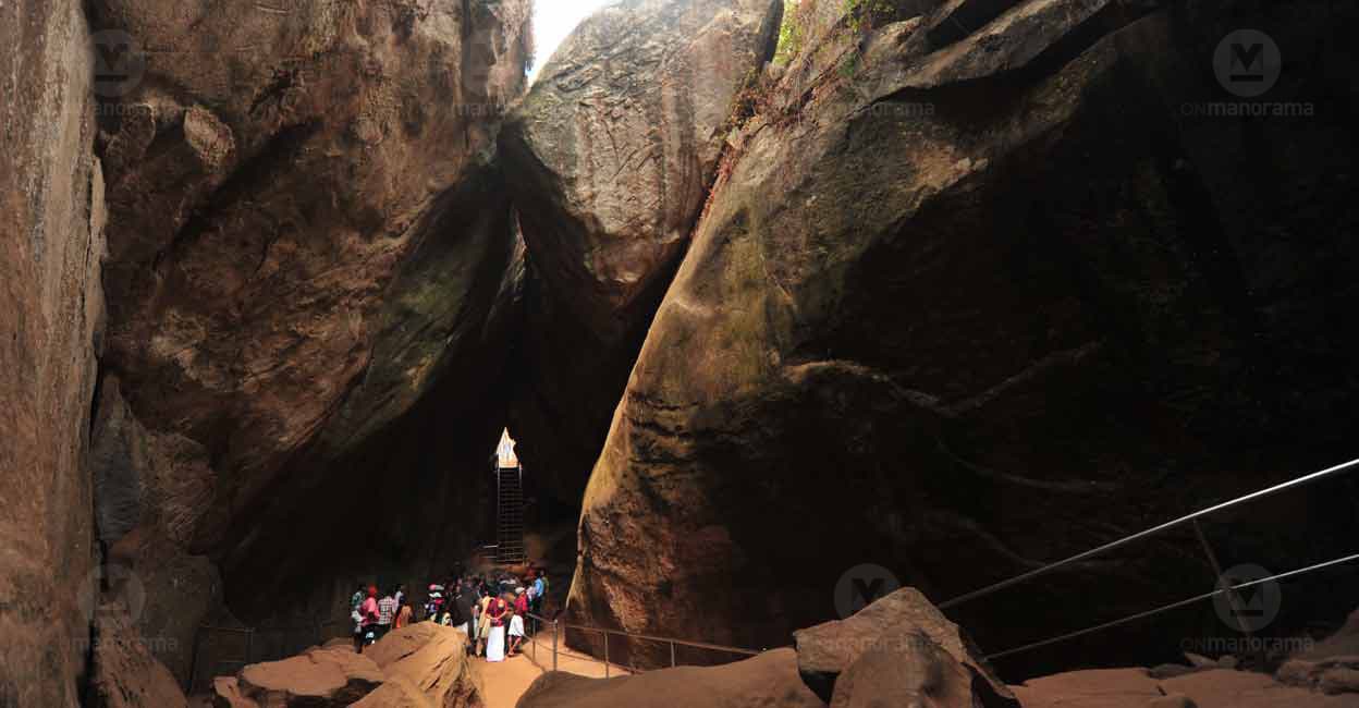 What's the daily limit of tourists at Kerala's Edakkal Caves? How not ...