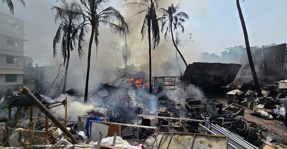 Major fire at scrap warehouse in Vazhakkala near Kakkanad, residents ...