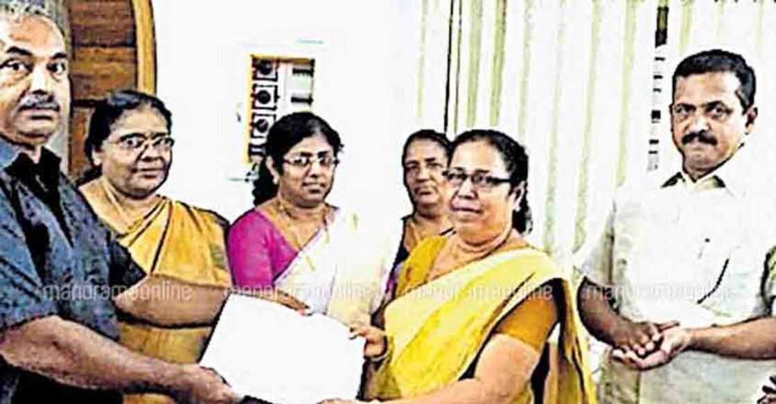 NRI couple donates 1 acre for rehabilitation of flood-hit | Ernakulam ...