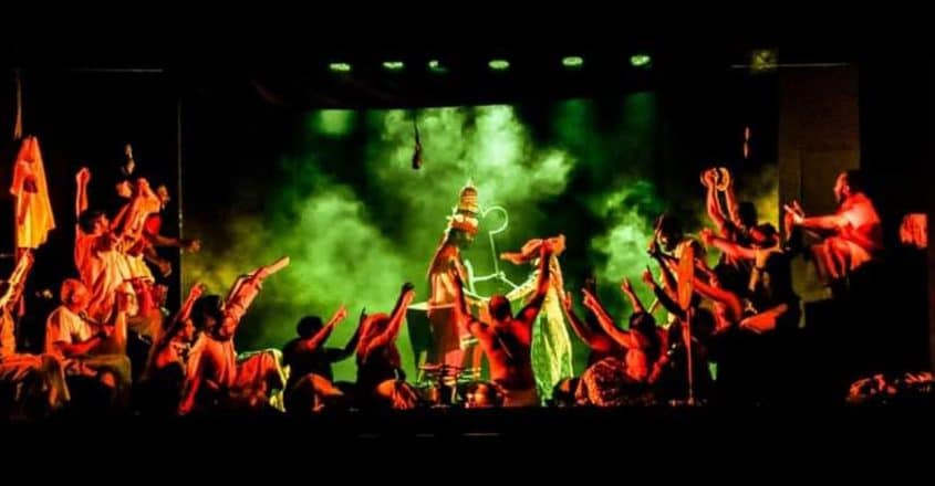 On Stage: Fish fry, Ambassador car, audience; the new sense and ...