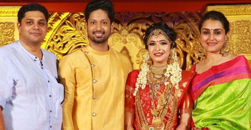 Mollywood actor Rajith Menon gets hitched | Watch video
