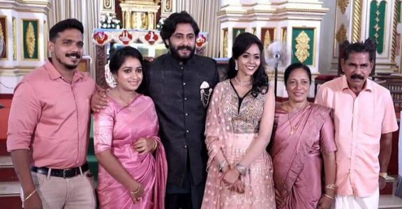 Antony varghese gets engaged to Anisha