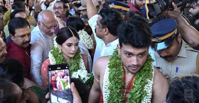 Kalidas Jayaram, Tarini Kalingarayar tie the knot in Guruvayur. See ...