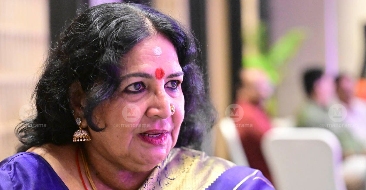 Remembering Kaviyoor Ponnamma: Madhu, TR Omana, Urvashi, Sibi Malayil ...