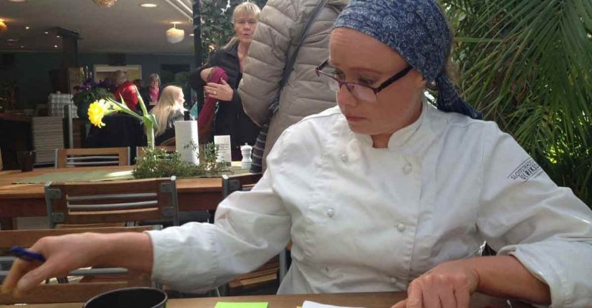 These siblings serve you the best Swedish buns and cakes in ...