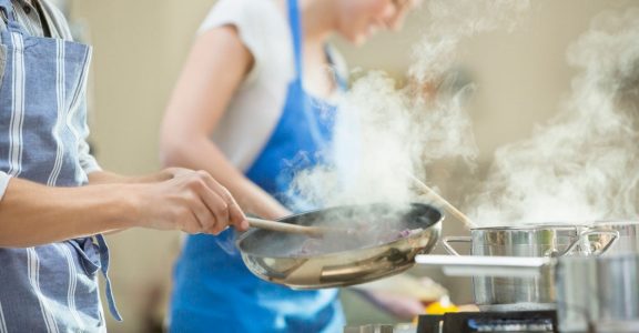 How to reduce heat in kitchen while cooking in summer | Onmanorama Food