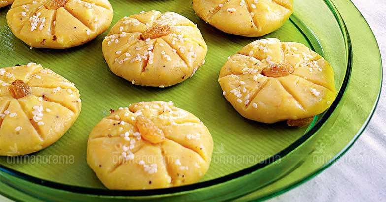 Poovada- Belicious Banana cake flowers with a coconut filling