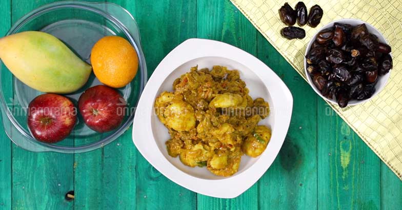 Kunji pathiri - tiny flatbreads of delight for this Eid