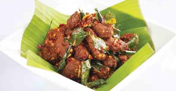 7 beef recipes typical of Kerala cuisine | Beef roast | South Indian ...