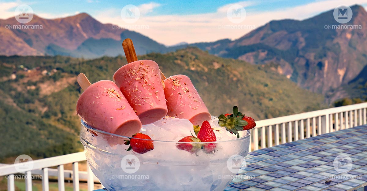 Summer delight on a stick: Check out these refreshing strawberry kulfis ...
