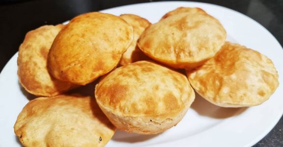 Try this unique 'maama rotti' for a crispy twist to your breakfast ...