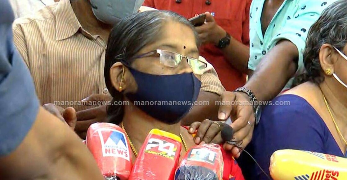 Uthra's mother to move High Court seeking Sooraj's death sentence