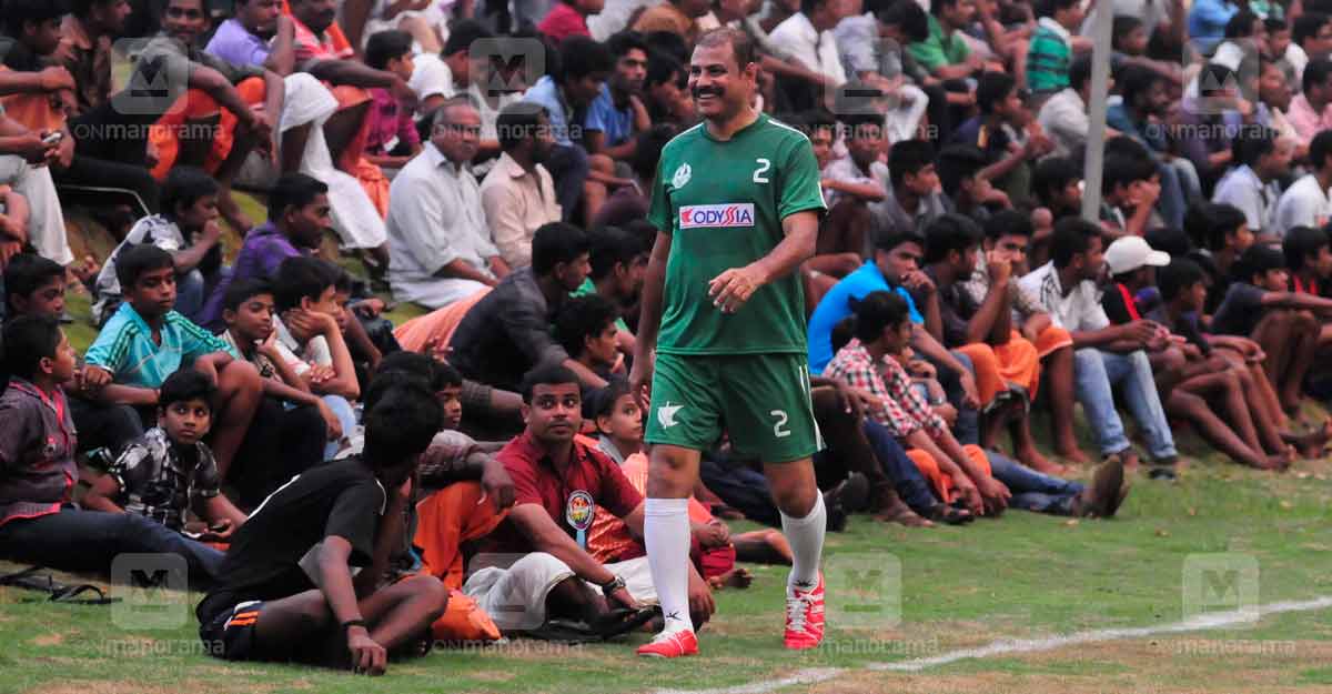 LDF mulls fielding ex-footballer Sharaf Ali to wrest Eranad from IUML ...