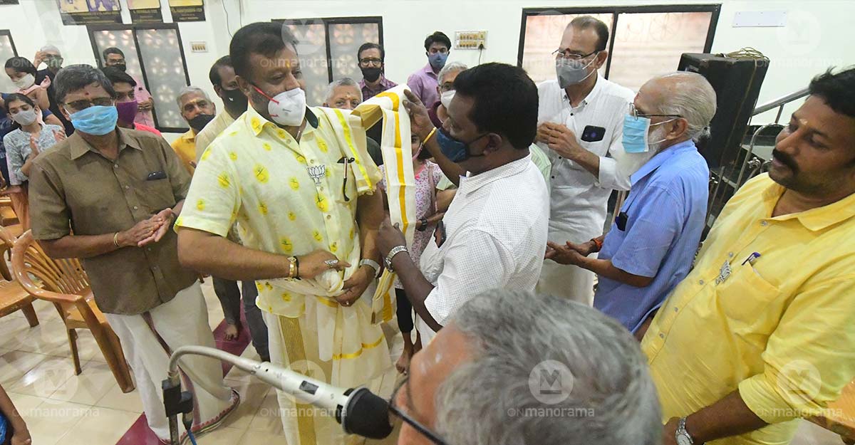 Ground Report: Balachandran, Padmaja vie for Thrissur, Suresh Gopi’s waywardness raises eyebrows ...