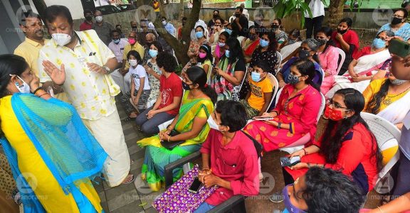 Ground Report: Balachandran, Padmaja vie for Thrissur, Suresh Gopi’s waywardness raises eyebrows ...