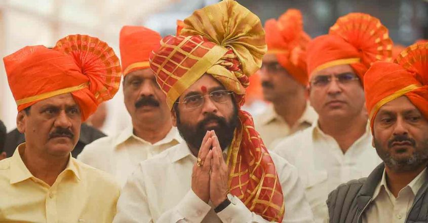 EC allots 'Shiv Sena' name, symbol to Shinde, Uddhav to move SC