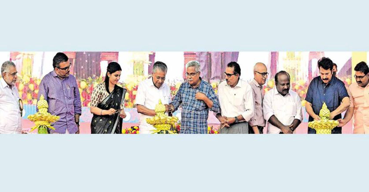 cm-inaugurates-anti-drug-drive-by-manorama-nalla-paadam-muthoot-finance