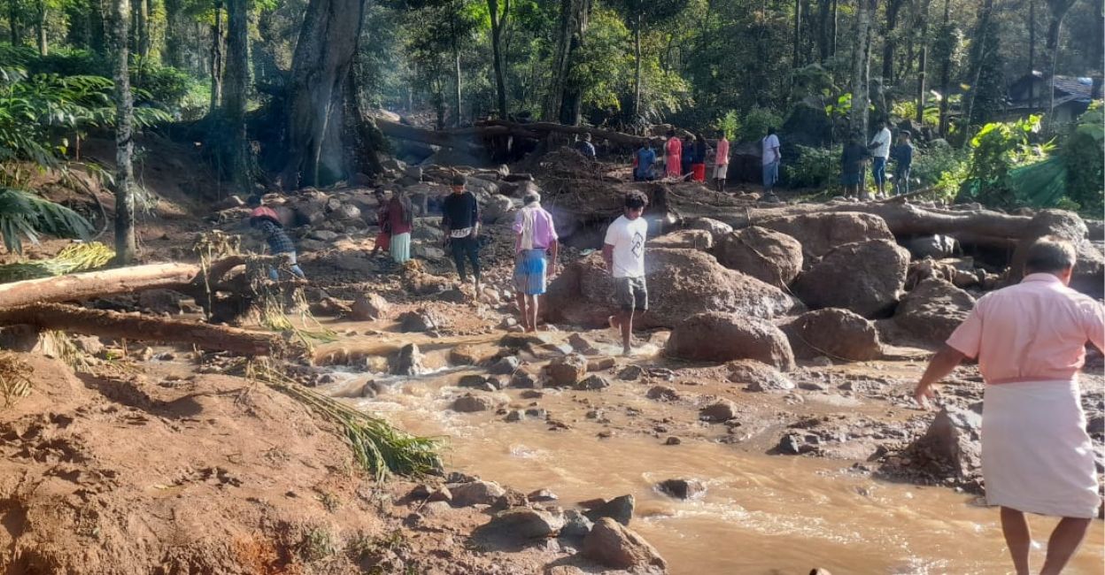 Idukki on high alert after landslides wreak havoc; 2 shutters of Kallar ...