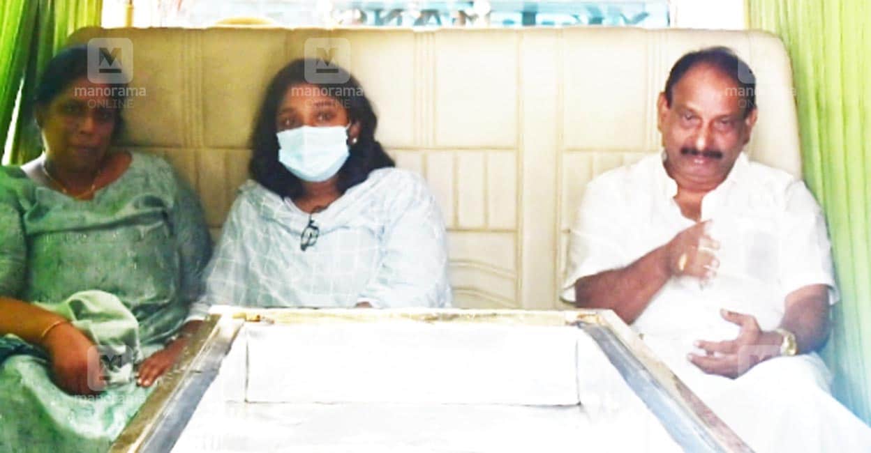 Kottarakara murder: Hundreds pay respects to Dr Vandana Das | Manorama English