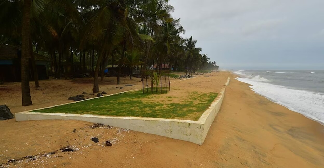 Kerala's defence crumbles as the sea rages