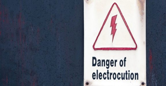 Two, including driver, electrocuted after bus hits electric post in Gudalur