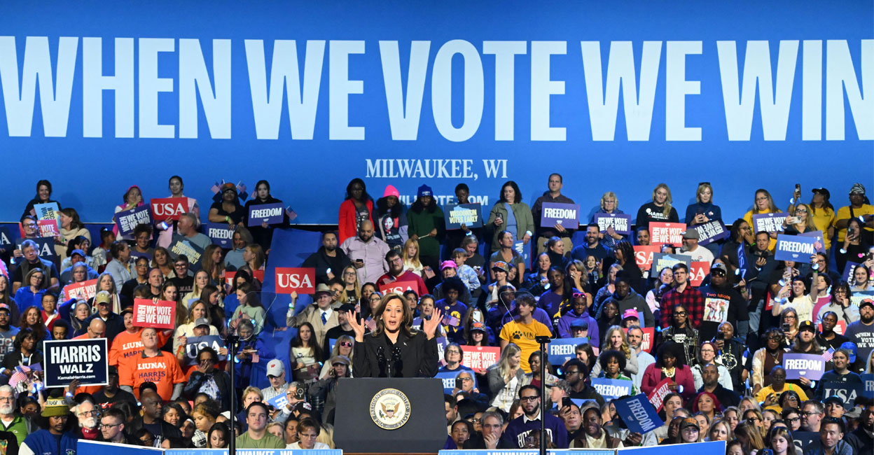 Inside Kamala & Trump rallies: 10 km apart, two ideas, two languages ...