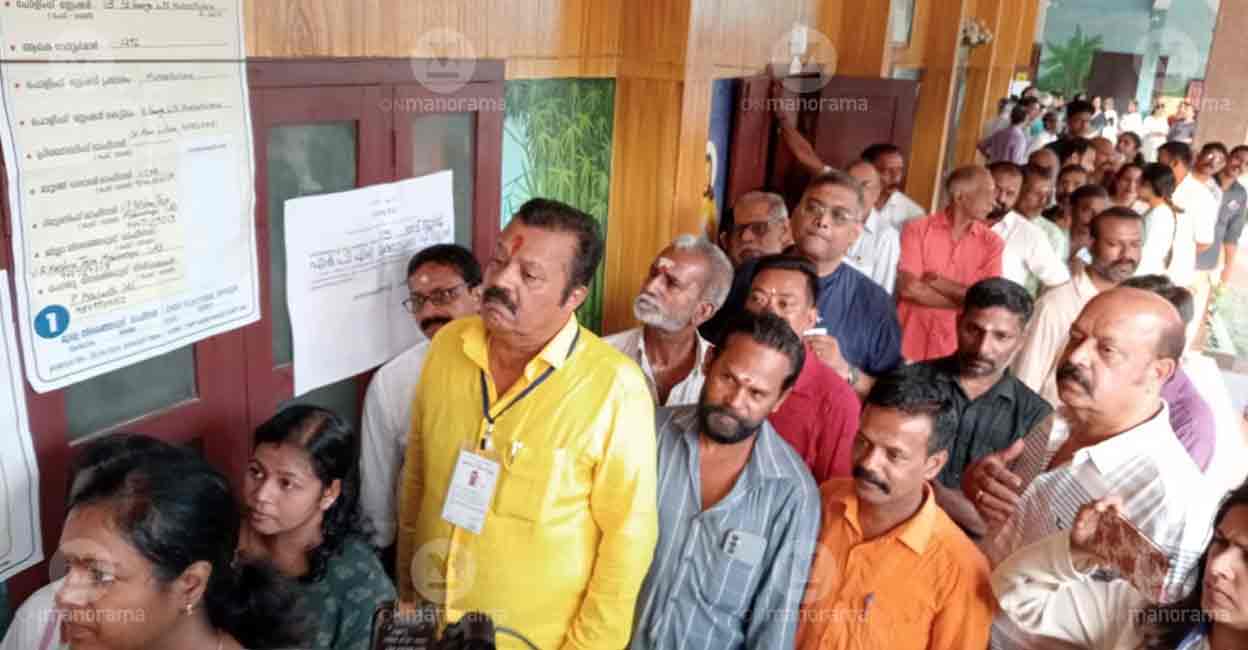 Lok Sabha Polls 2024: Kerala records low voter turnout of 70.8% after almost 12 hours of polling