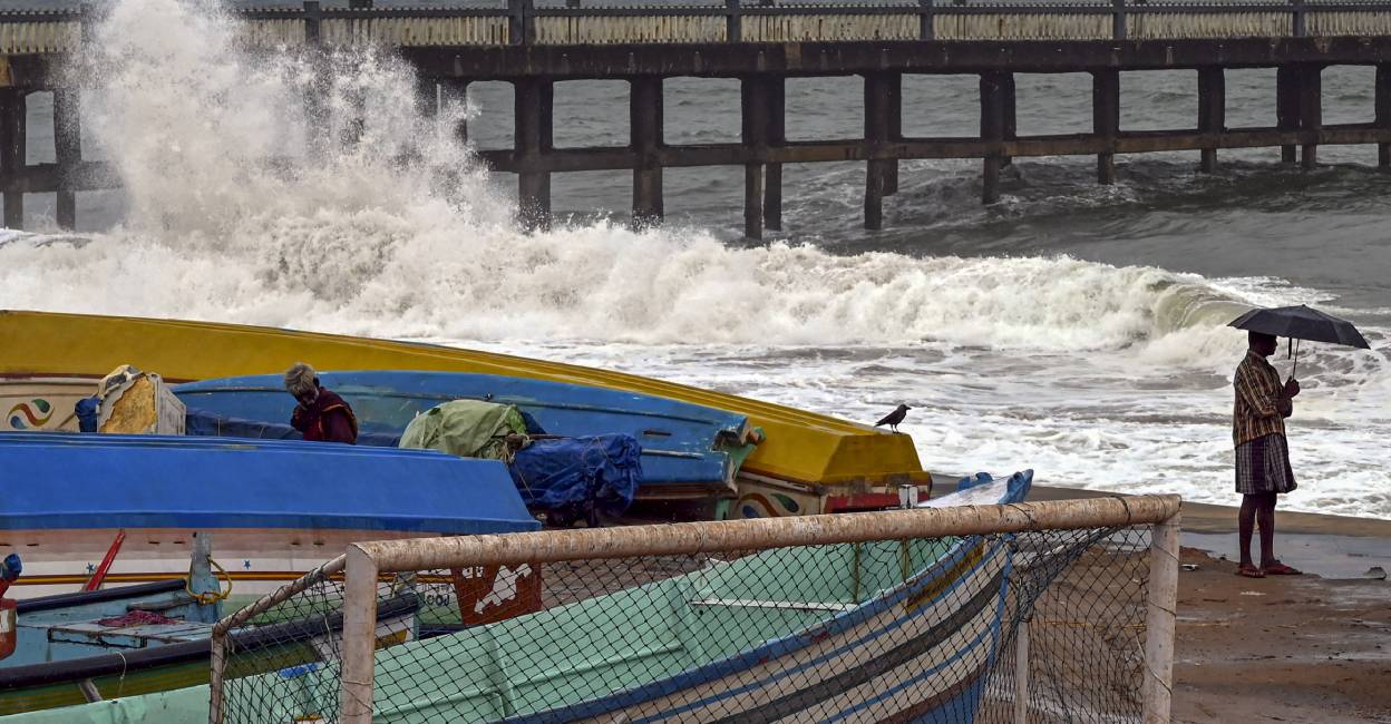 Death toll in rain-related accidents touches 11 in Kerala; Govt on high ...