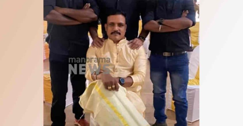 DySP, 3 policemen caught feasting with goons by Angamaly cops; 2 suspended