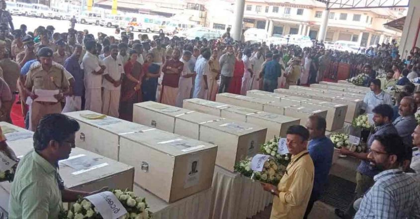 Kuwait fire: Bodies of 31 victims arrive in Kerala, public pay homage ...
