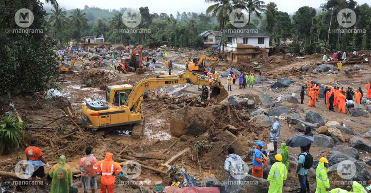 Grief-stricken Chooralmala | Visual story