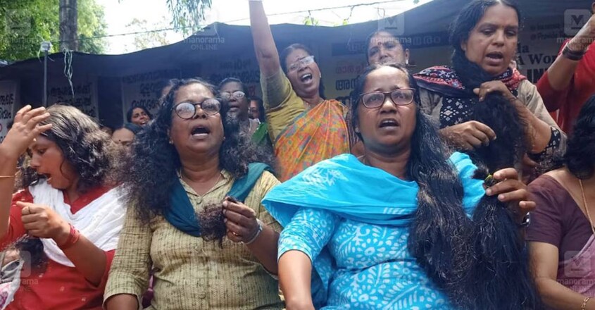 ASHA workers cut hair in ‘symbolic’ protest against government on 50th ...
