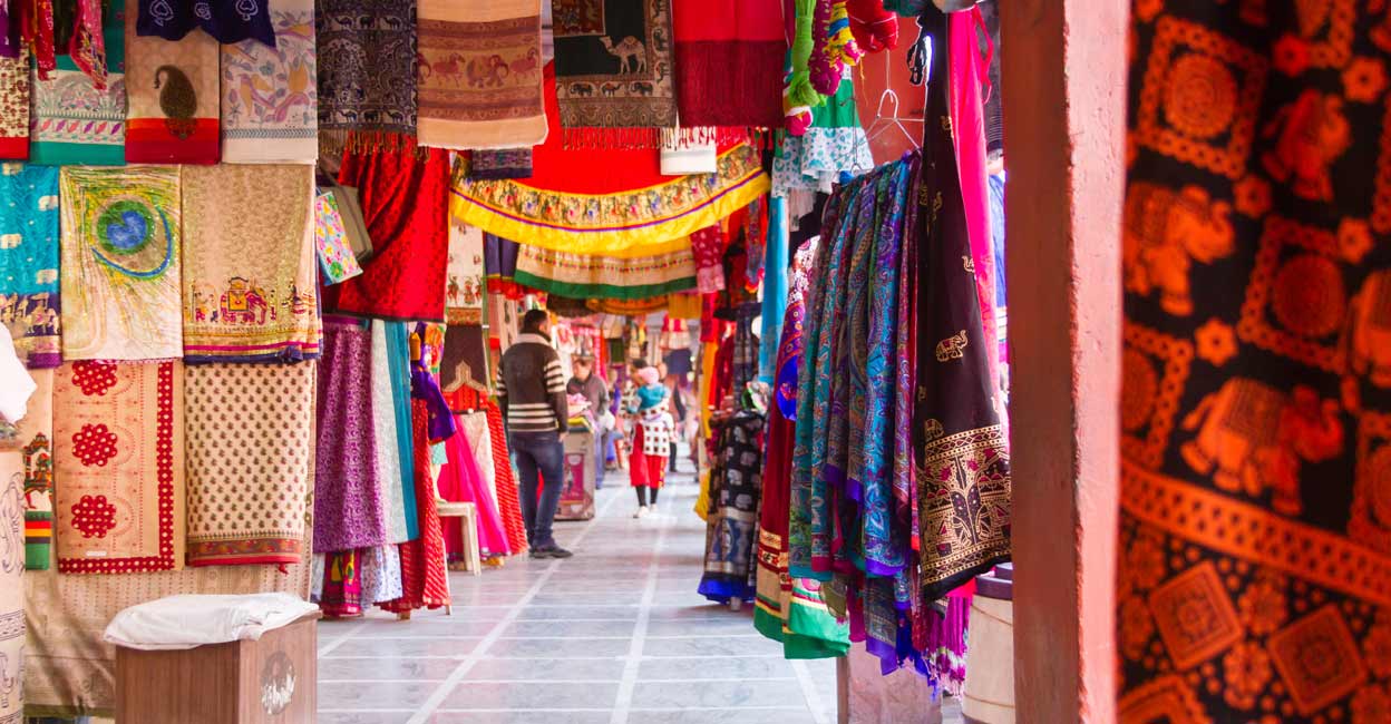 Best cities to shop for your summer clothes in India