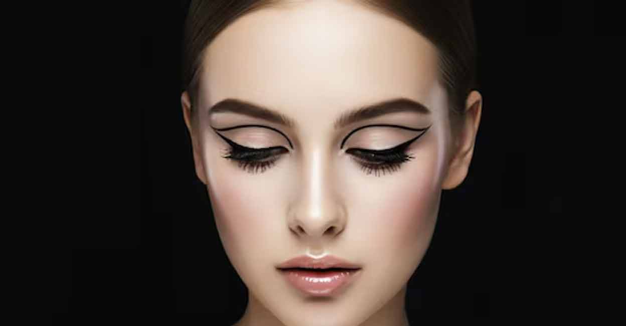 From brushed-up brows to glass skin, stunning makeup trends of 2024 ...
