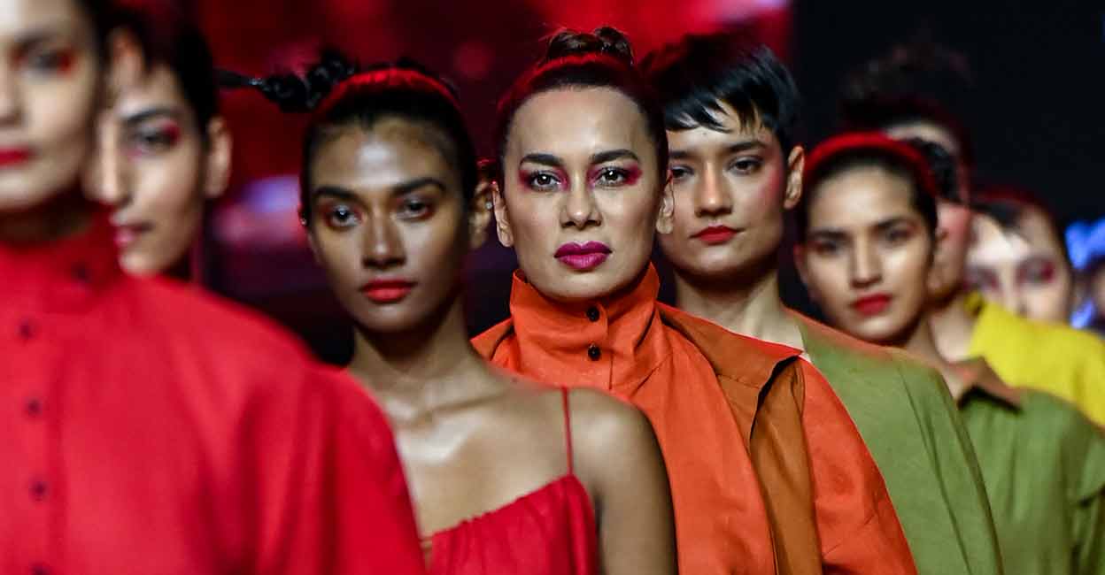 Day 2 at Lakme Fashion Week X FDCI blends tradition with flamboyance ...