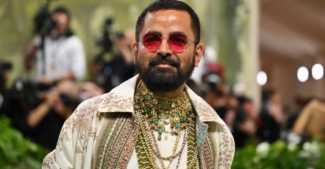 Red carpet at Met Gala parades brilliant motifs, enigmatic designs ...