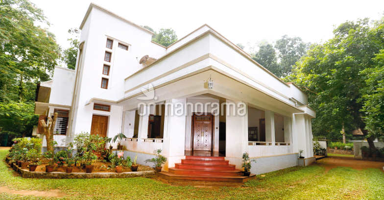 Paul McCartney chose this old house in Pala for his stay in Kerala