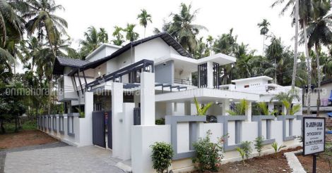 Come, fall in love with this Calicut home: a blend of simplicity and ...